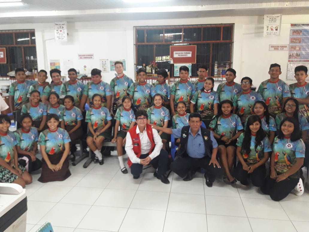 Profesora del colegio María Molinari pide apoyo para el teatro escolar